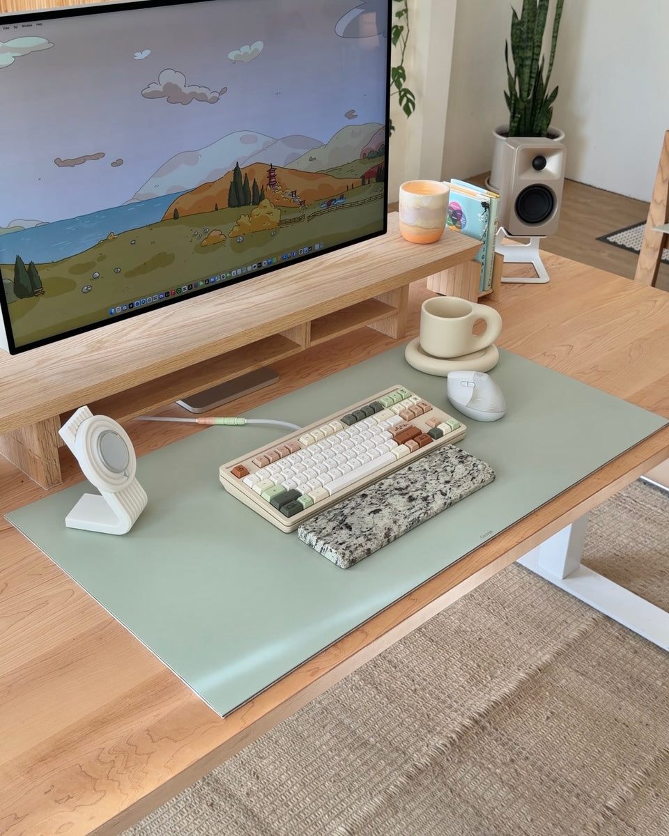 Cozyleigh Desk Mat – Cozyleigh Studios